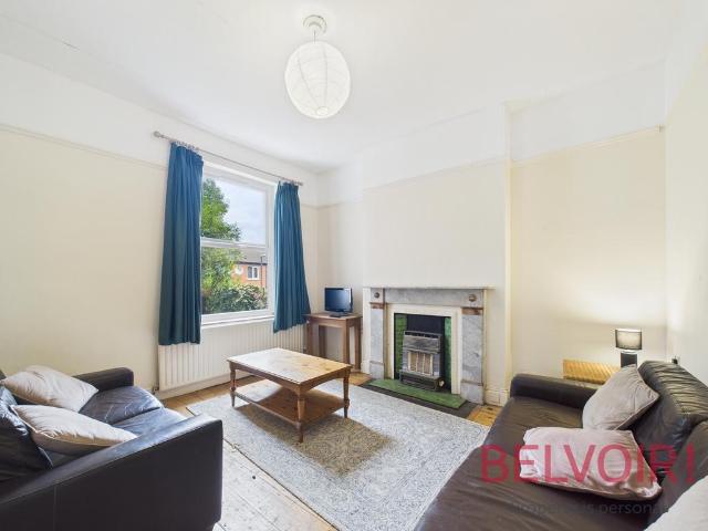 Cromwell Street, Nottingham NG7 4 bed terraced house to rent £1,906 pcm £440 pw