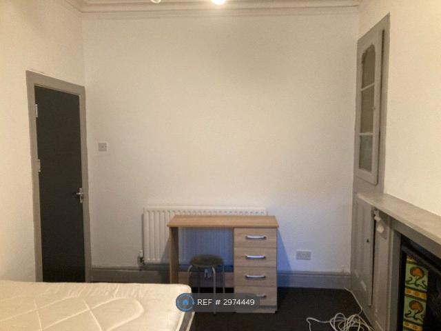 Cromwell Street, Swansea SA1, Room to rent, £450 pcm | PrimeLocation