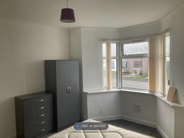 Cromwell Street, Swansea SA1, Room to rent, £400 pcm | PrimeLocation
