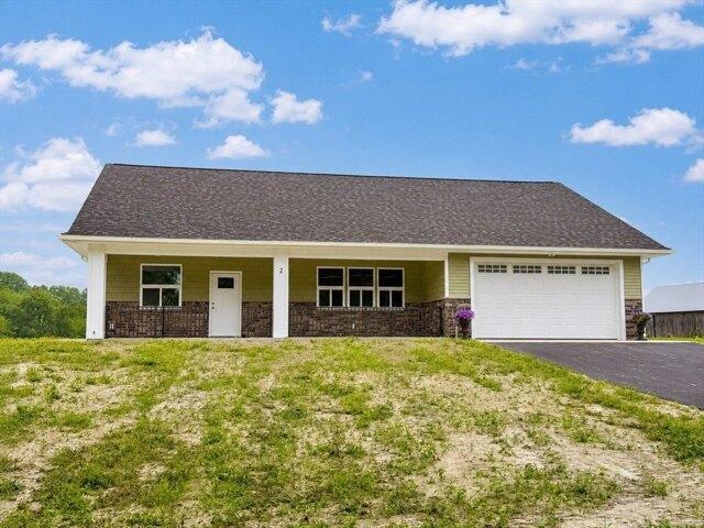 Cronin Hill Rd, Hatfield, Home For Sale