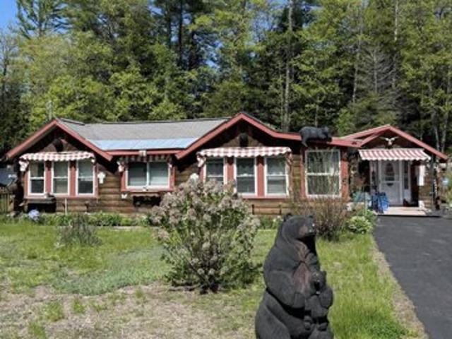 Crooked River Cswy, Albany Township, Home For Sale