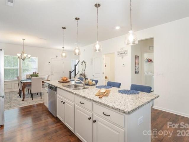 Crooked Stick Dr, Lancaster, Home For Sale