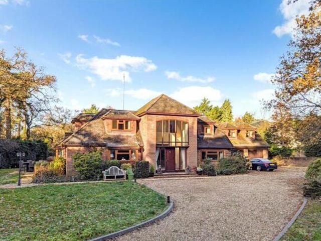 Crooksbury Road, Farnham, 5 Bedroom Detached