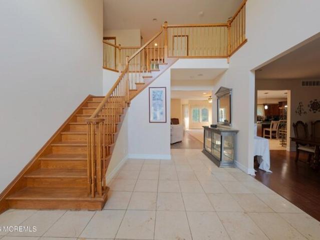 Crosby Ln, Port Monmouth, Home For Sale