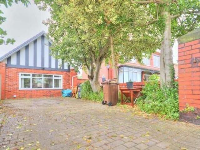 Crosby, St. Anthonys Road, Liverpool, 2 Bedroom Detached