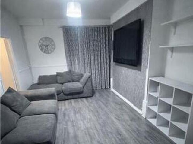 Crosby Row, London, 3 Bedroom Flat