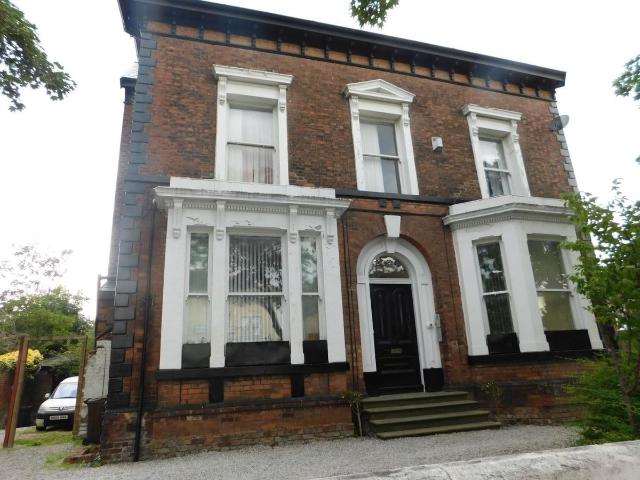 Crosby Road South, Waterloo, Liverpool L22, 2 bed flat to rent, £795 pcm | PrimeLocation