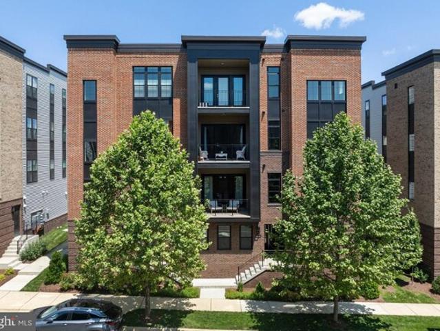 Croson Ln Unit,ashburn, Condo For Sale