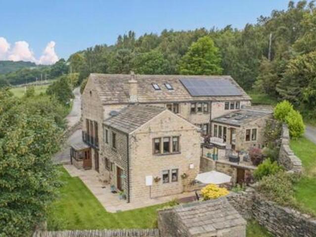 Crosland Edge, Meltham, 5 Bedroom Barn