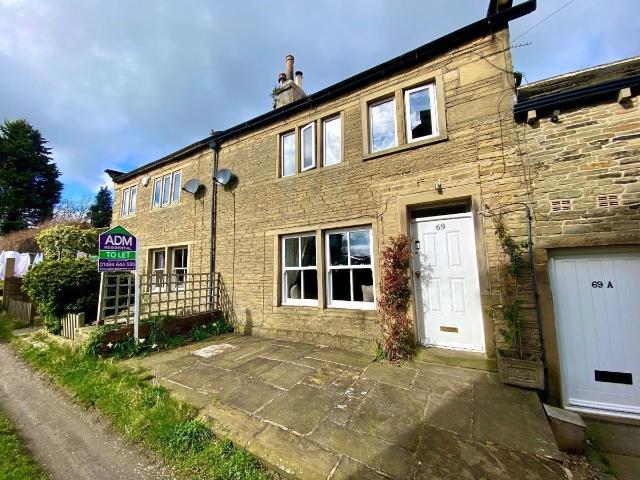 Crosland Hill Road, Huddersfield HD4, 2 bed terraced house to rent, £1,100 pcm | PrimeLocation