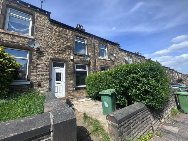 Crosland Street, Huddersfield HD4, 2 bed terraced house to rent, £725 pcm | PrimeLocation