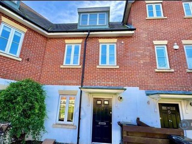 Cross Way, London, 4 Bedroom Terraced