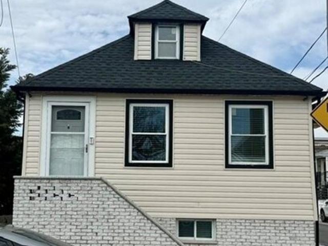 Cross Bay Blvd, Broad Channel, Home For Sale
