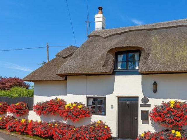 Cross Cottage, Pepper Street, 2 Bedroom Semi detached