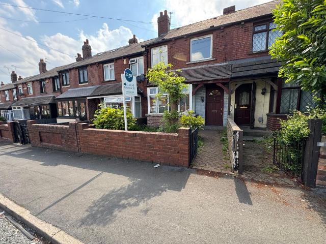 Cross Flatts Grove, Leeds, West Yorkshire LS11, 3 bed terraced house to rent, £1,100 pcm | PrimeLocation