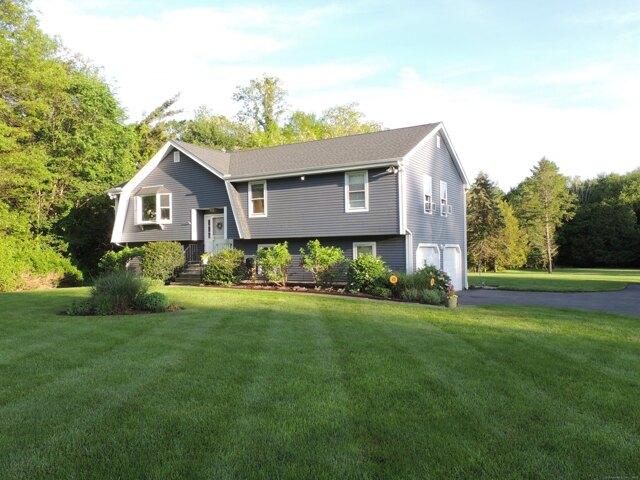Cross Hill Rd, Monroe, Home For Sale