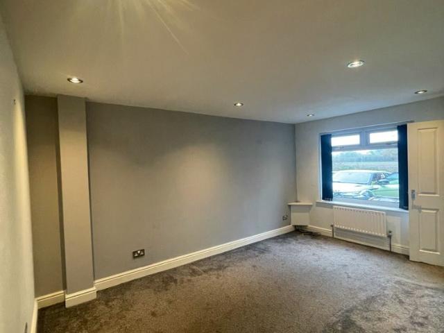 Cross Hills Lane, Selby