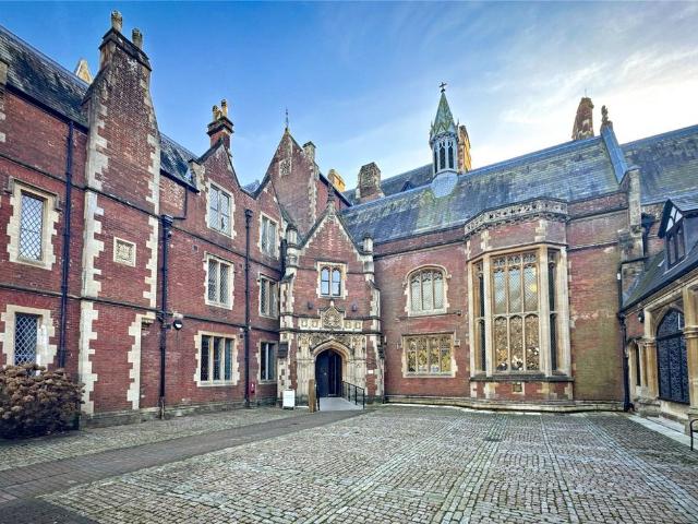 Cross In Hand, East Sussex 1 bed apartment to rent £1,550 pcm £358 pw