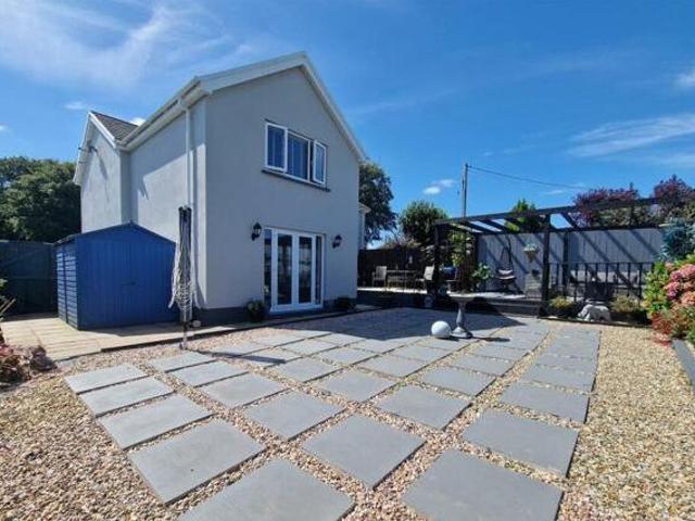 Cross Inn, Laugharne, 3 Bedroom Detached