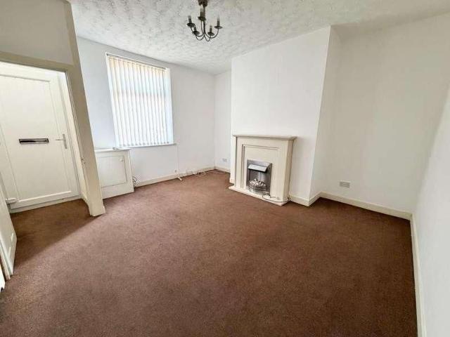 Cross Lane, Radcliffe, Manchester, M26