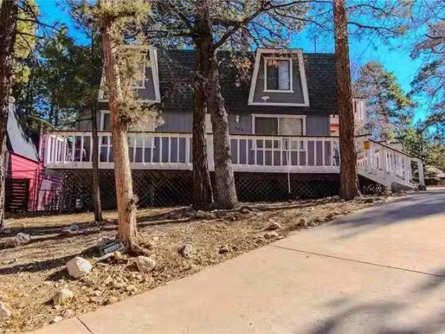 Cross Property Sugarloaf, CA 785 Wabash Ln