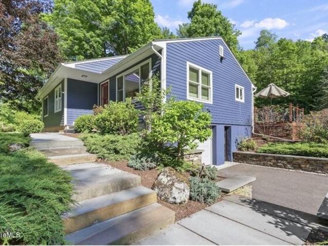 Cross Rd, West Stockbridge, Home For Sale