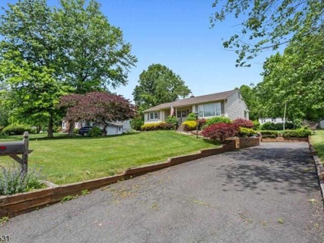 Cross Rd, Bernards Twp, Home For Sale