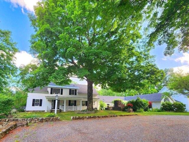Cross Rd, Sharon, Home For Sale