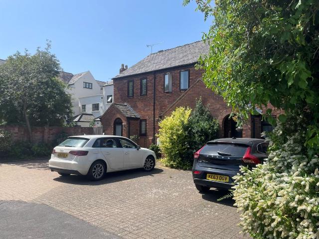 Cross Road, Leamington Spa CV32, 2 bed property to rent, £1,200 pcm | PrimeLocation