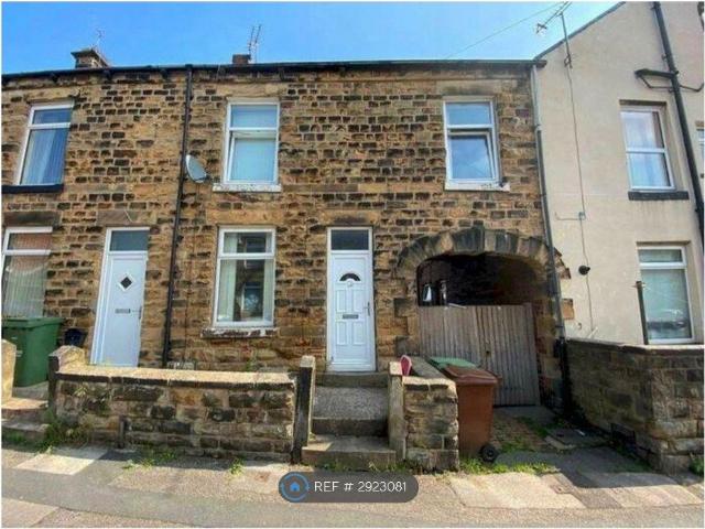 Cross Ryecroft Street, Ossett WF5, 3 bed terraced house to rent, £900 pcm | PrimeLocation