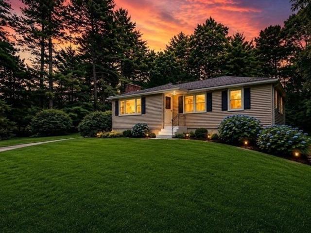 Cross St, Foxboro, Home For Sale