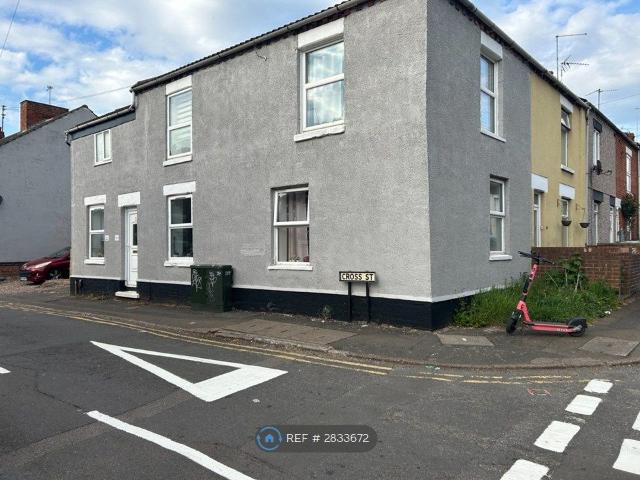 Cross St, Kettering NN16, 2 bed flat to rent, £900 pcm | PrimeLocation