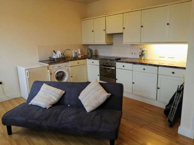 Cross Street,barnstaple,devon, EX31