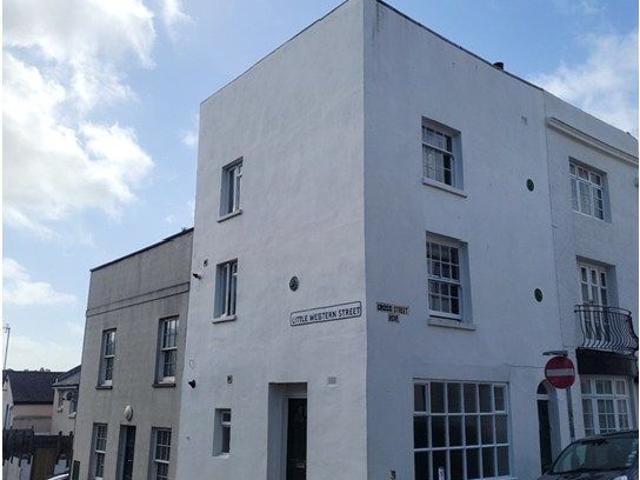Cross Street, Hove BN3, Studio to rent, £1,040 pcm | PrimeLocation