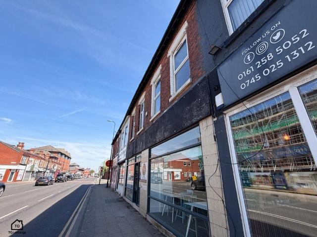 Cross Street, Sale M33 3 bed apartment to rent £1,195 pcm £276 pw
