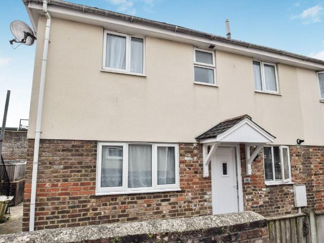 Cross Street, Polegate BN26, 2 bed semi detached house to rent, £1,095 pcm | PrimeLocation