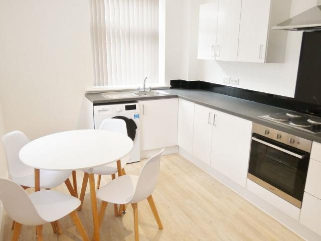 Cross Street, Preston PR1, 1 bed flat to rent, £725 pcm | PrimeLocation