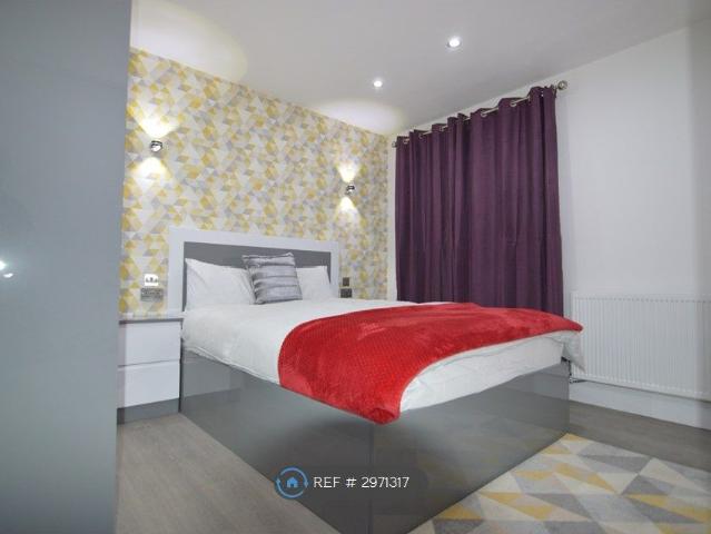 Cross Street, Reading RG1, 1 bed flat to rent, £1,249 pcm | PrimeLocation