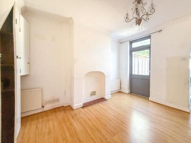 Cross Street, Watford, WD17