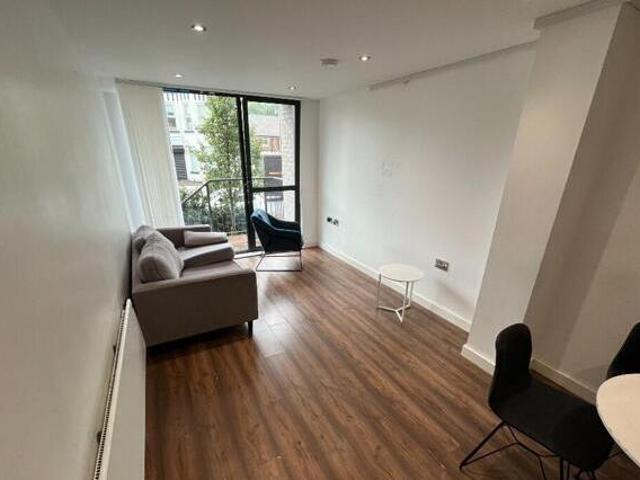 Crossbank House, Manchester, 2 Bedroom Flat