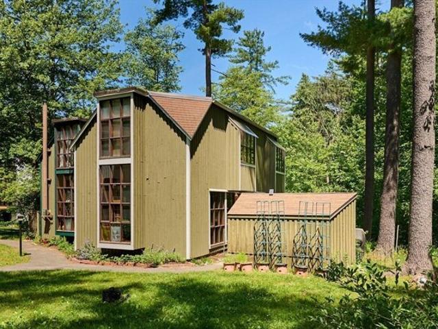 Crossbrook Ave Unit,amherst, Condo For Sale
