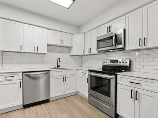 Crossdale Flats B4 Deluxe