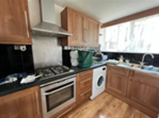 Crosse Courts, Basildon SS15, 3 bed end terrace house to rent, £1,900 pcm | PrimeLocation
