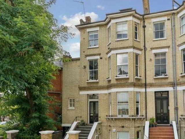 Crossfield Road, Belsize Park, 2 Bedroom Flat