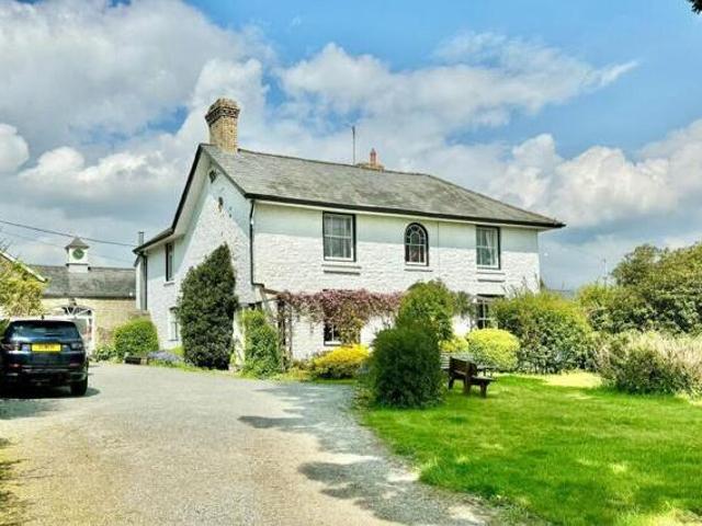 Crossgates, Llandrindod Wells, 6 Bedroom Detached