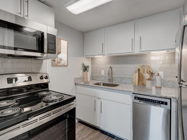 Crossings at 501 3 Bedroom Apartment for Rent at 4230 Garrett Rd, Durham, NC 27707