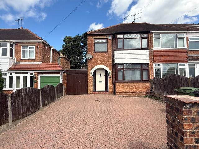 Crossland Crescent, Claregate, Wolverhampton, West Midlands WV6, 3 bed semi detached house to rent, £1,350 pcm | PrimeLocation