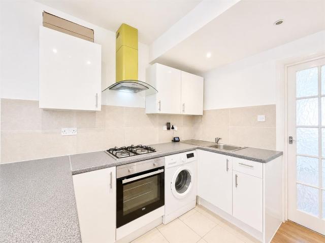 Crosslands Avenue, Southall UB2, 2 bed terraced house to rent, £1,850 pcm | PrimeLocation