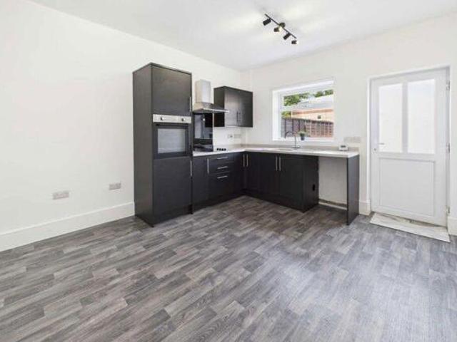 Crossley Street, Featherstone, 2 Bedroom Terraced