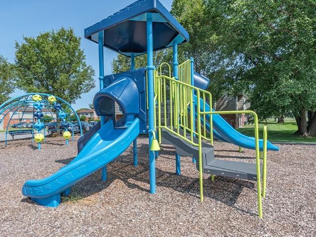 Crossroads Apartment and Townhomes 3 Bedroom Apartment for Rent at 3563 Big Ridge Rd, Spencerport, NY 14559